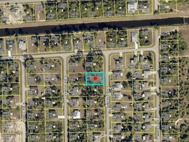 514 Oakfield Ave S, Lehigh Acres, FL 33974