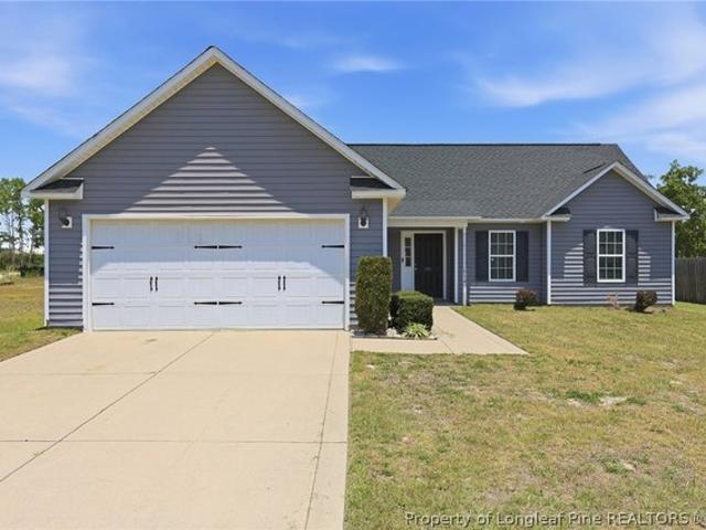 514 Old Warden Way, Hope Mills, NC 28348