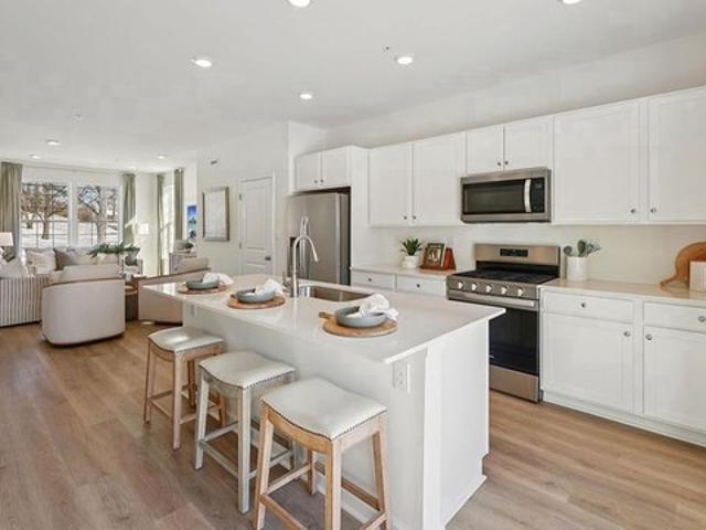 514 Lyanna Way, Downingtown, PA 19335