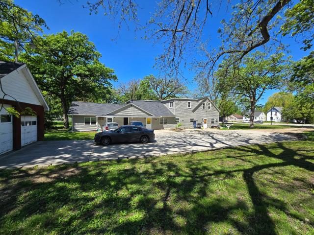 514 Main Street E