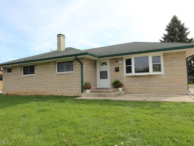 514 Memorial Dr, Beech Grove, IN 46107