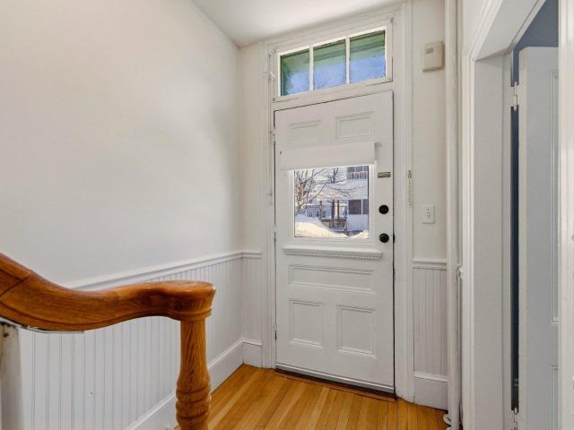 514 Middle St, Unit 1, Portsmouth, NH 03801 | MLS #5084 | Compass