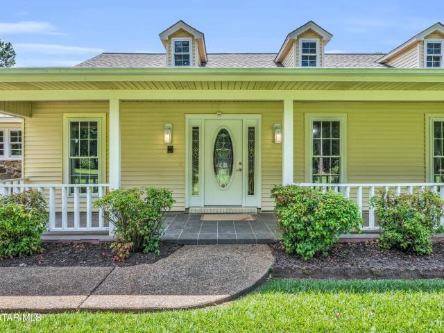 514 N Spurline