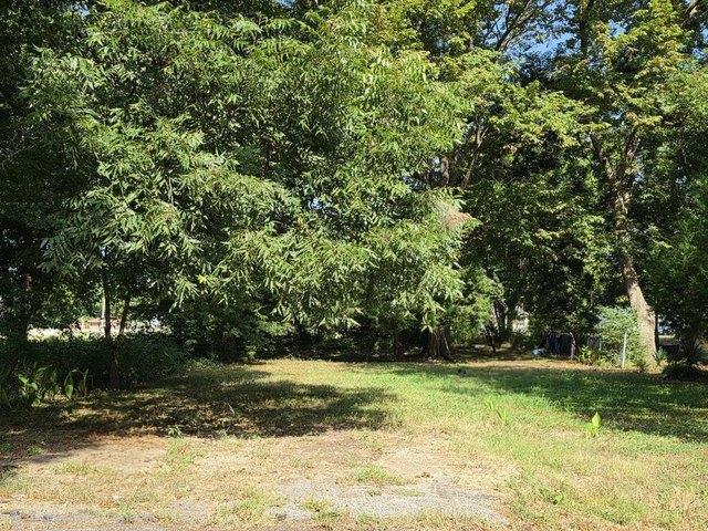 514 S 11th St, West Memphis, AR 72301