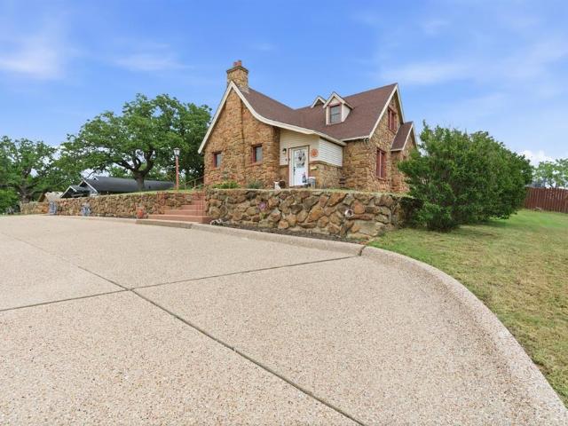514 S Dixie St, Eastland, TX 76448 | MLS #21256 | Compass