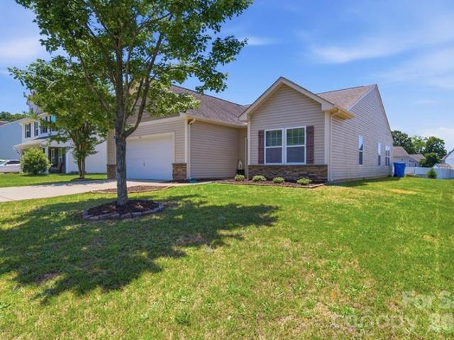 514 Smokehouse Ln, Albemarle, NC 28001