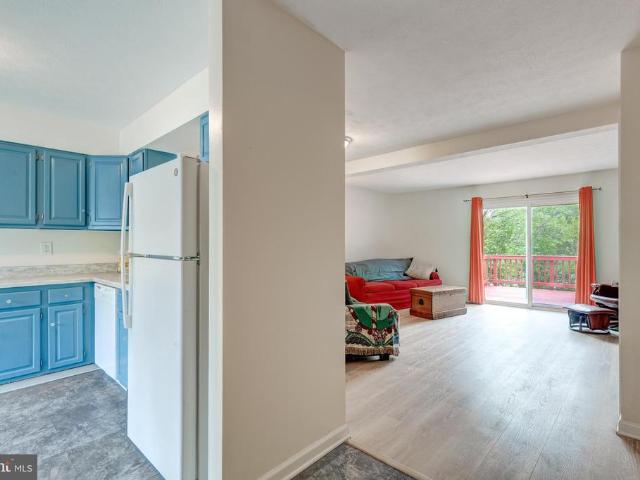 514 South Hills Court