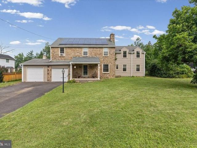 514 Summit Ave, Fort Washington, PA 19034