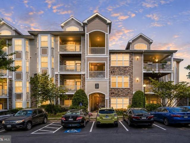 514 Sunset View Ter SE Unit 207, Leesburg, VA 20175