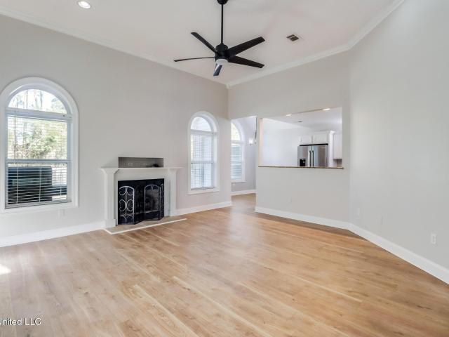 514 Royal Oak Drive