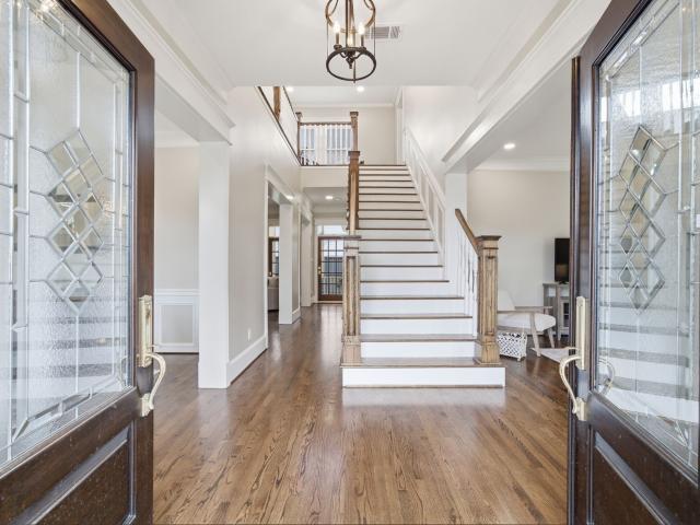 514 W 16th Street