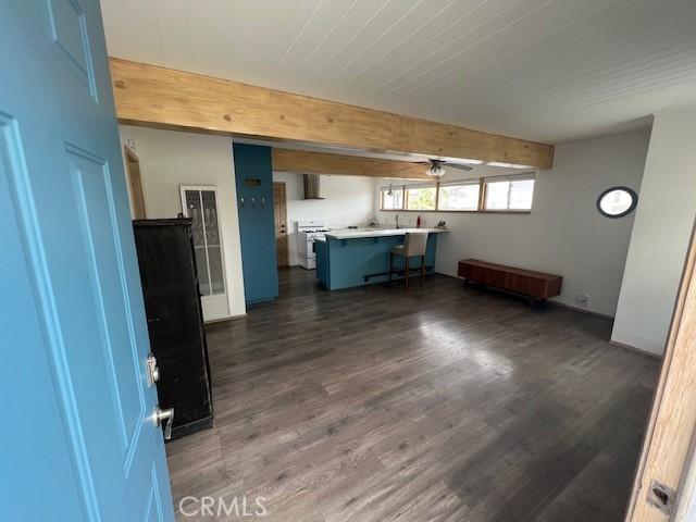 514 W Balboa Blvd, Newport Beach, CA 92661 | MLS #SR25278 | Compass