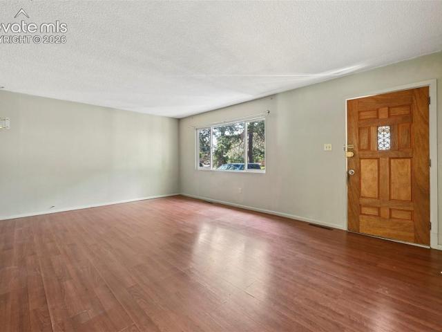 514 W Ramona Avenue