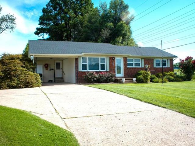 514 Westview Dr, Union City, TN 38261