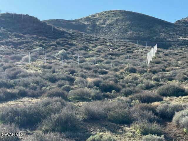 514 Vic/ Lakeview Dr W, Palmdale, CA 93551 | MLS #26000 | Compass
