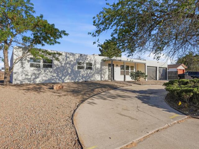514 Villa Verde Drive SE