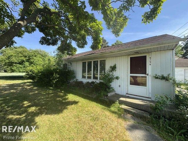 5154 Hess Rd, Saginaw, MI 48601