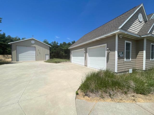 5155 Ruby Ridge Street