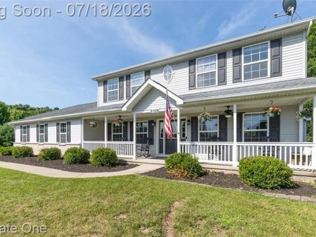 5155 Spruceview Ln, Handy Township, MI 48836