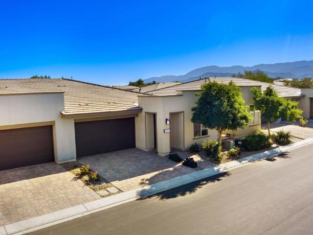 51578 Golden Eagle Drive