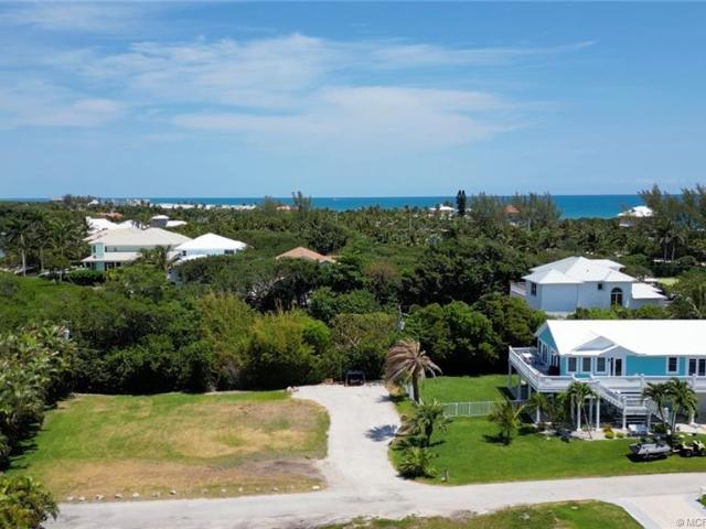 5157 NE Shore Village Ter, Jensen Beach, FL 34957 | MLS #M20050 | Compass