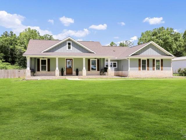 5157 Griffith Mill Rd, Holt, FL 32564