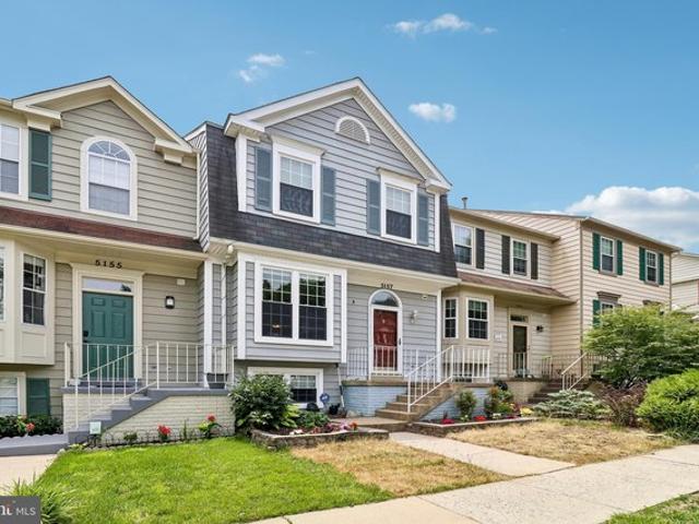 5157 Havering Way, Woodbridge, VA 22193