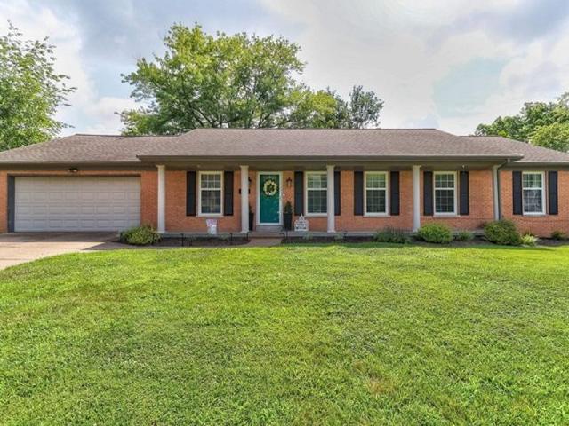 5157 W Sherwood Dr, Newburgh, IN 47630
