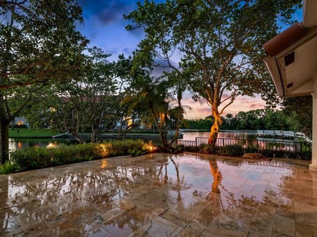 5158 Majorca Club Dr, Boca Raton, FL 33486