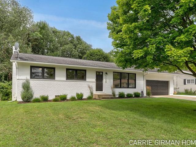 5159 Melmax St, Norton Shores, MI 49441