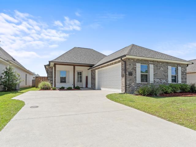 5159 Black River Rd, Darrow, LA 70725 | MLS #BR2026006 | Compass