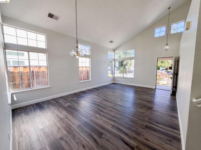 5150 Brookfield Ct