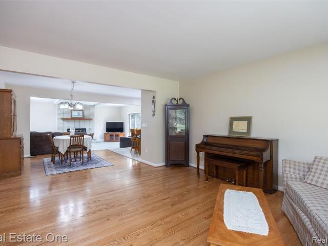 5150 Dayton Drive