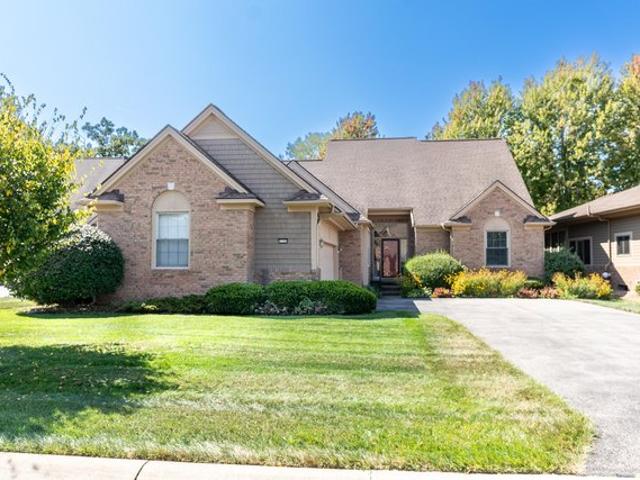 5150 Doral Ct, Ann Arbor, MI 48108