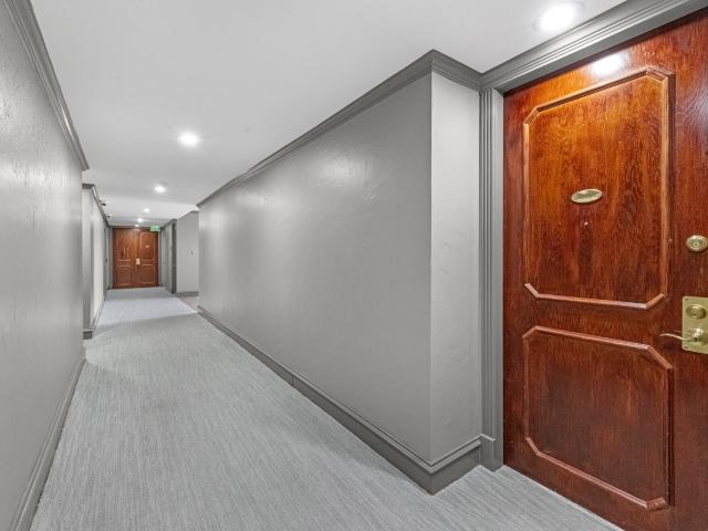5150 Hidalgo St, Unit 805, Houston, TX 77056 | MLS #86331 | Compass