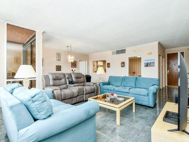 5150 Hidalgo Street 1305