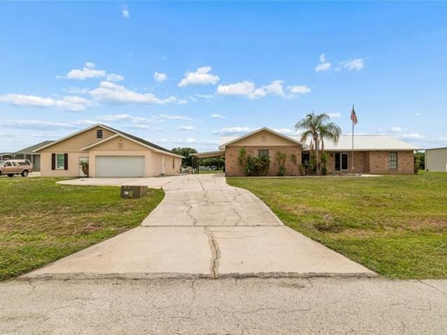 5150 Southwind Dr, Mulberry, FL 33860