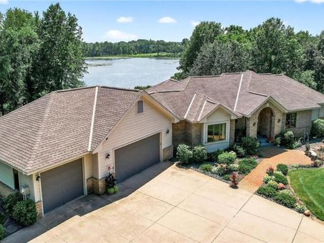 5151 Muir Ave N, Stillwater, MN 55082