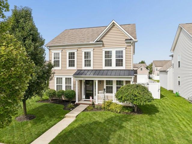 5151 Wildcat Falls Dr, Dublin, OH 43016