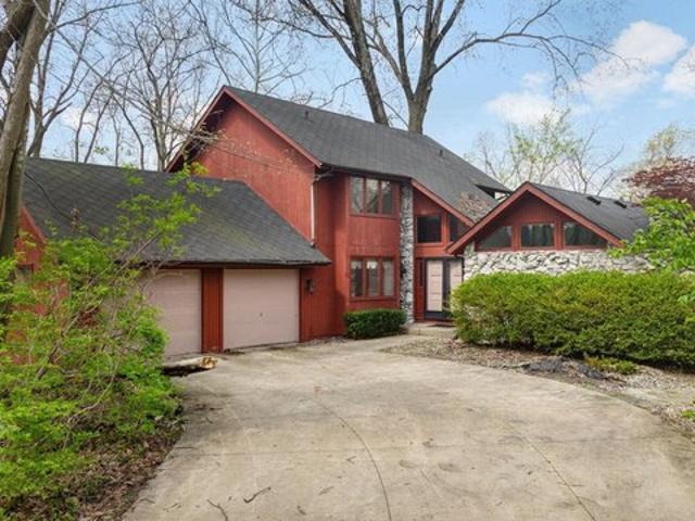 51522 Bridgewater Ct, South Bend, IN 46637