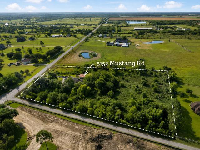 5152 Mustang Road