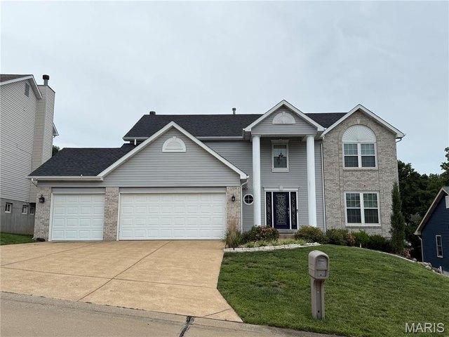 5152 Copperleaf Dr, Imperial, MO 63052
