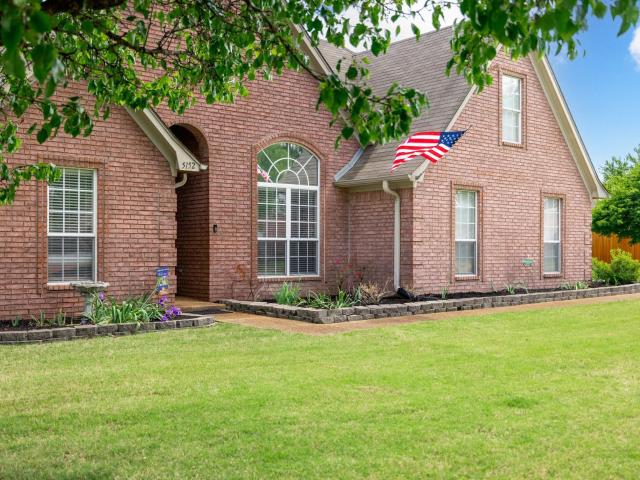 5152 Creek Cove, Bartlett, TN 38002 | MLS #10219 | Compass