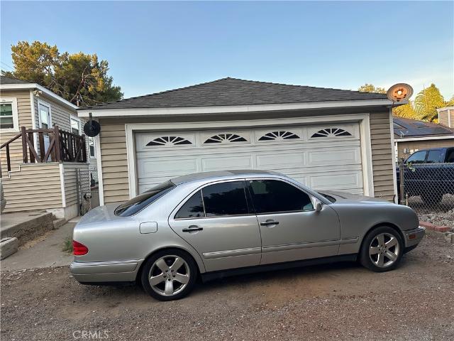 5152 Lakeview