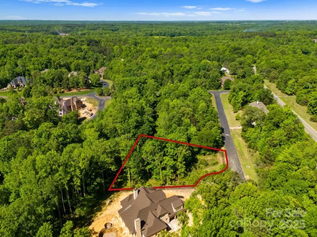 5152 Longbrooke Ct, Indian Land, SC 29707 | MLS #4300 | Compass