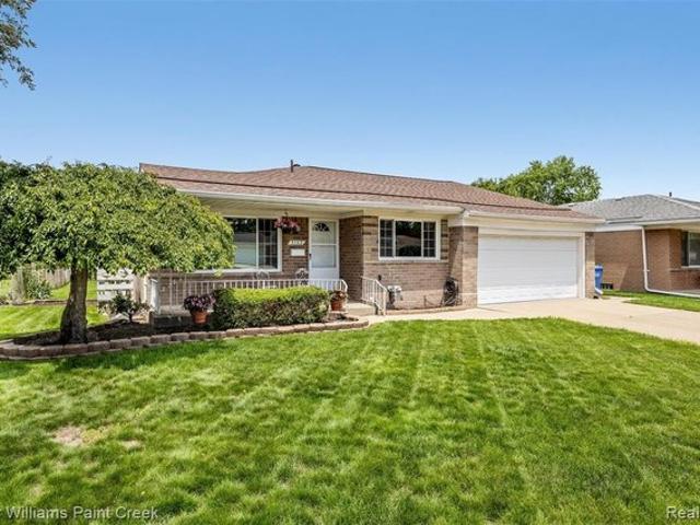 5153 Busch Ave, Warren, MI 48091