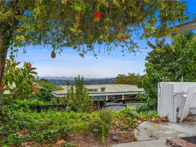 5153 Willow Wood Rd, Rolling Hills Estates, CA 90274