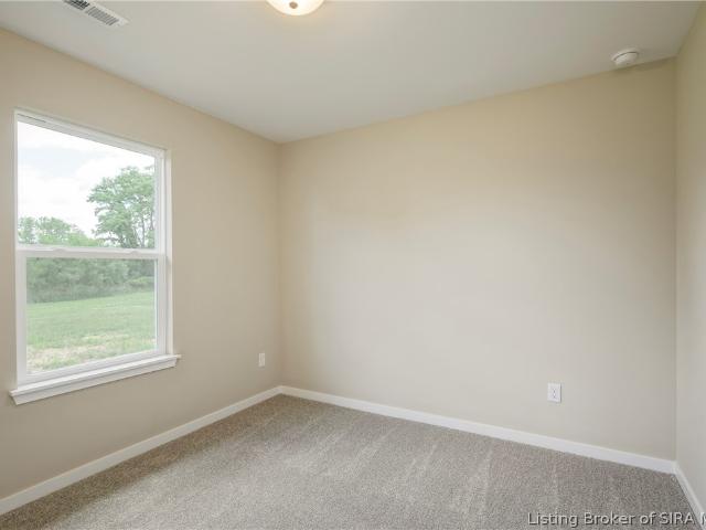 5153 Woodstone Cir, Unit 135, New Albany, IN 47150 | MLS #2025012