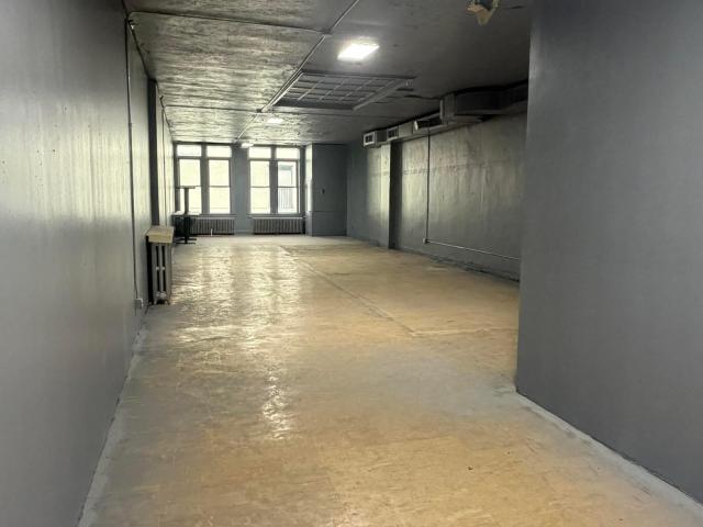 515 1/2 St. Germain W