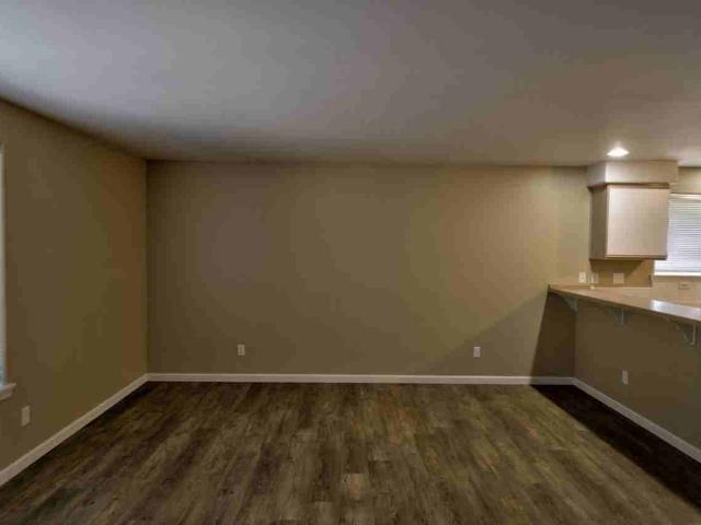 515 2 Bedroom Apartment for Rent at 1725 Sw Forest Ridge Ave, Bend, OR 97702 River West